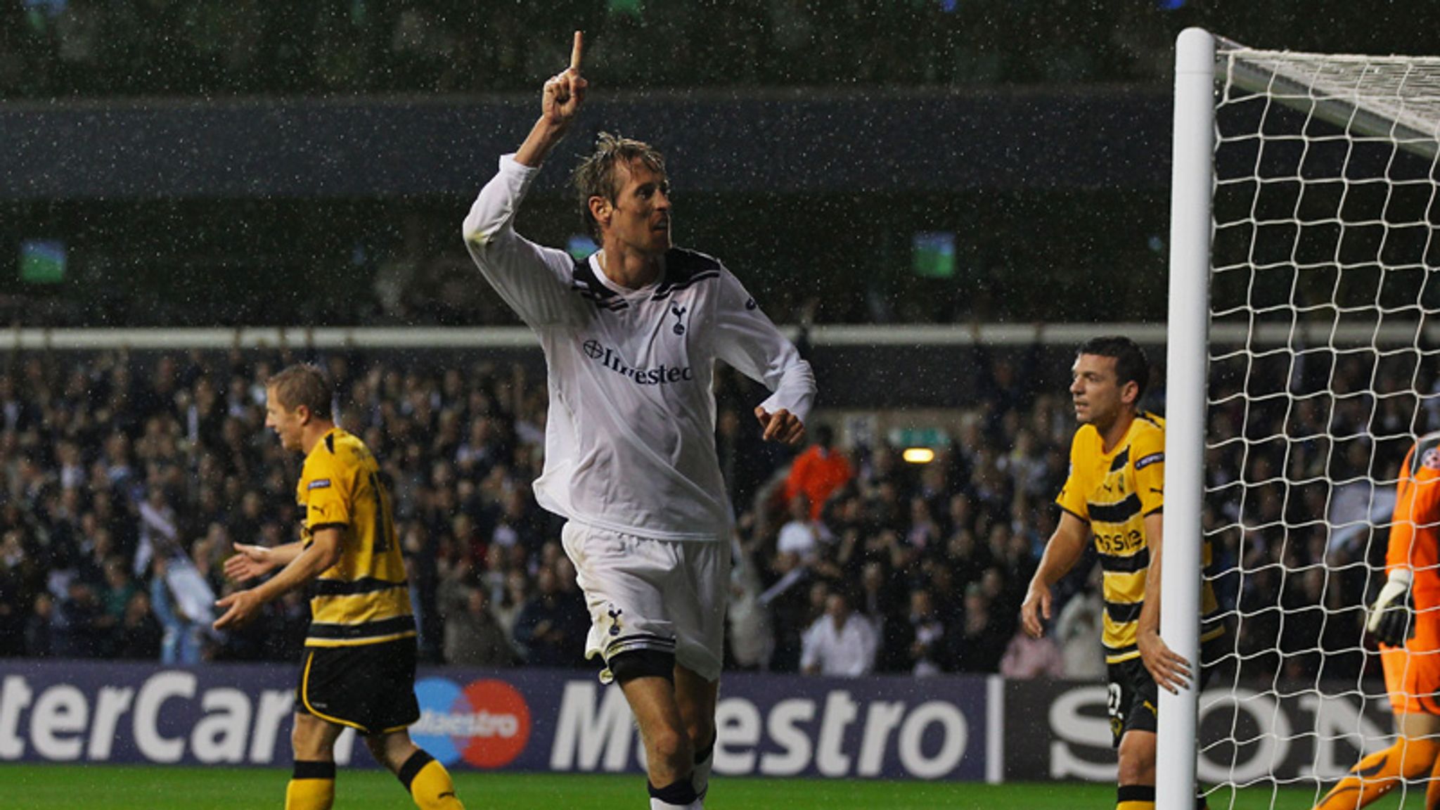 Crouch hails worthy Spurs | Football News | Sky Sports