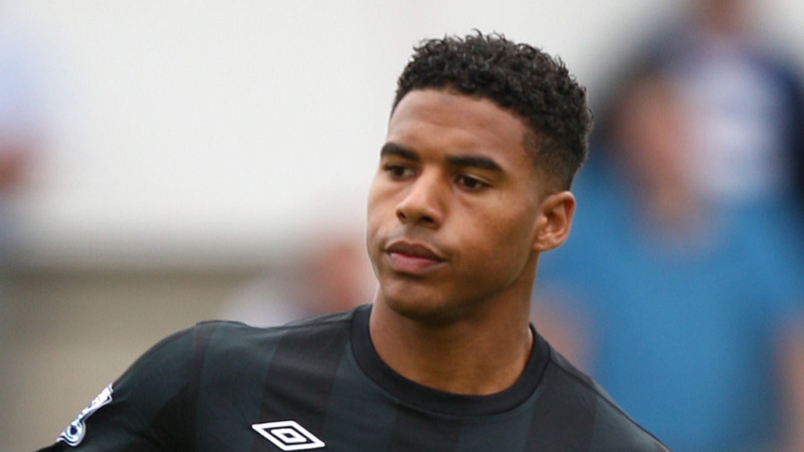 Live match preview - Charlton vs Walsall 12.12.2010