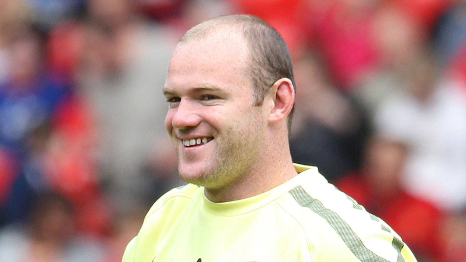 Rooney trains with United | Football News | Sky Sports