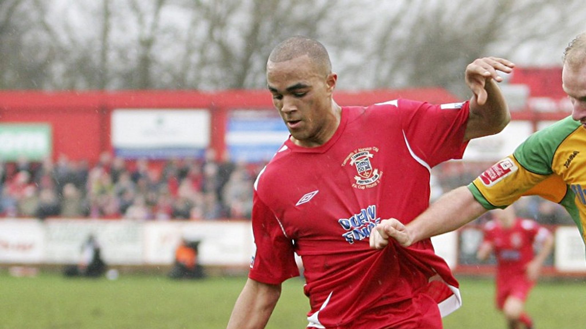 Atieno pens Gulls contract | Football News | Sky Sports