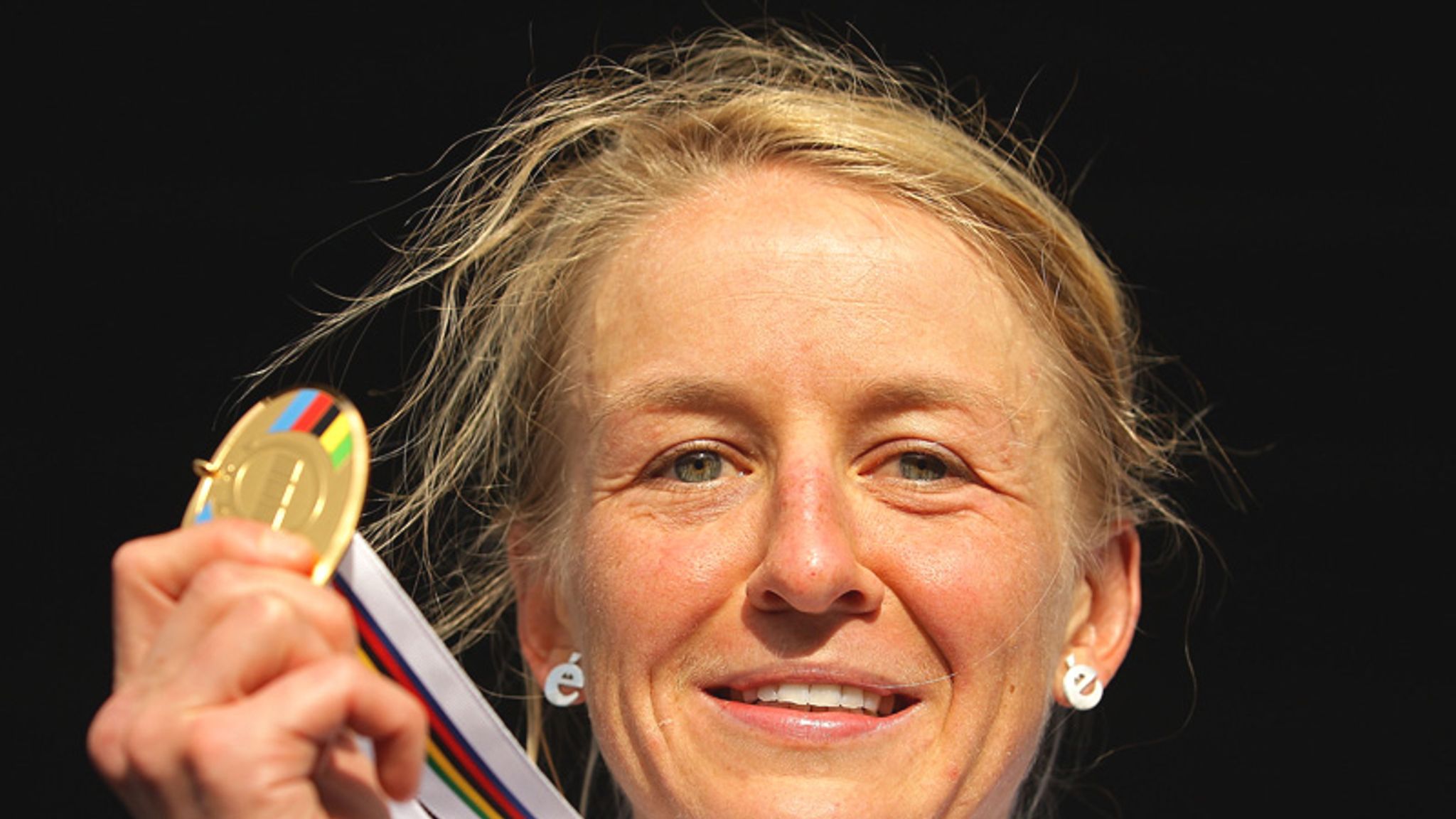 Pooley on top of the world | Cycling News | Sky Sports