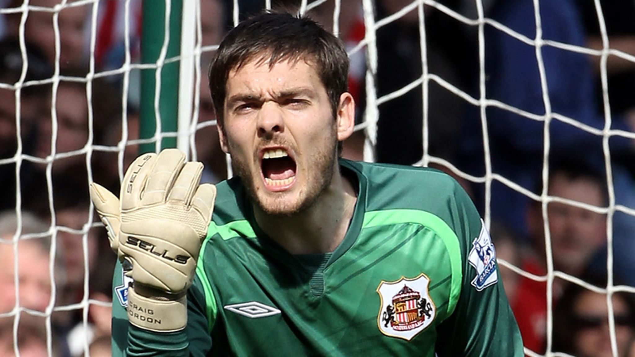 Bruce eyes Gordon return | Football News | Sky Sports