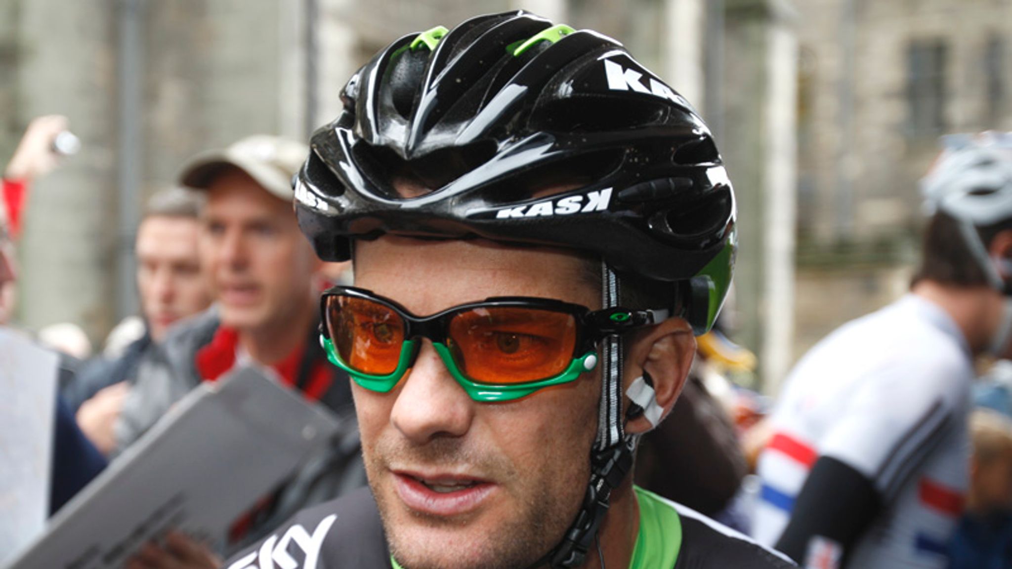 Henderson drops to second | Cycling News | Sky Sports