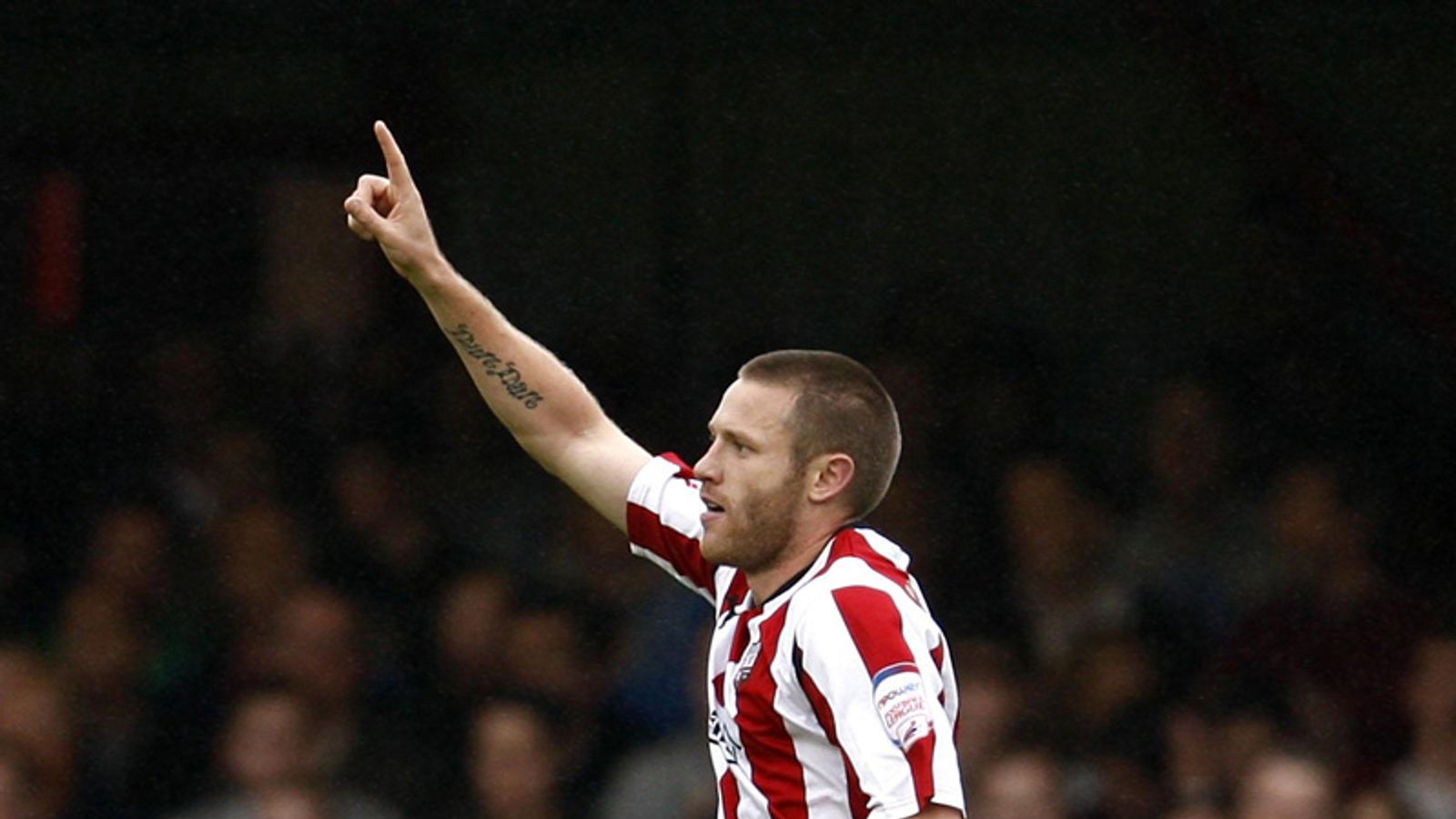 In-form Bees sting Daggers | Football News | Sky Sports