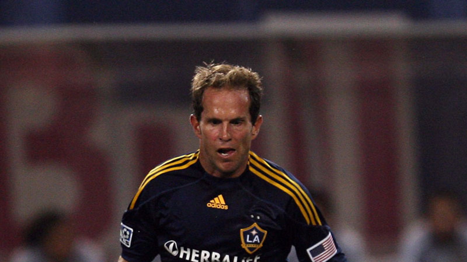 Lewis announces retirement | Football News | Sky Sports