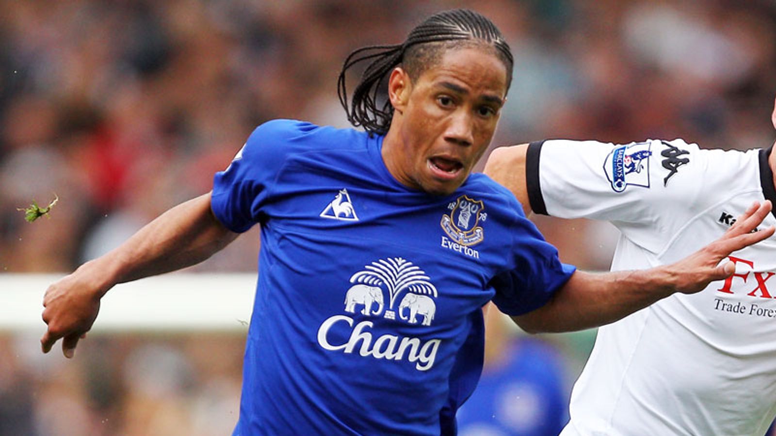 Spurs in pole for Pienaar | Football News | Sky Sports