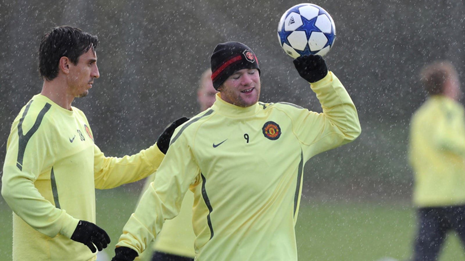 Fans turn on Roo | Football News | Sky Sports