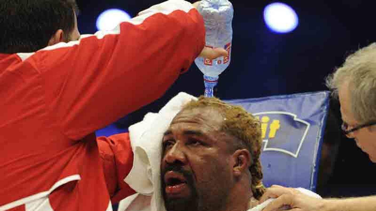 Briggs pays for bravery | Boxing News | Sky Sports