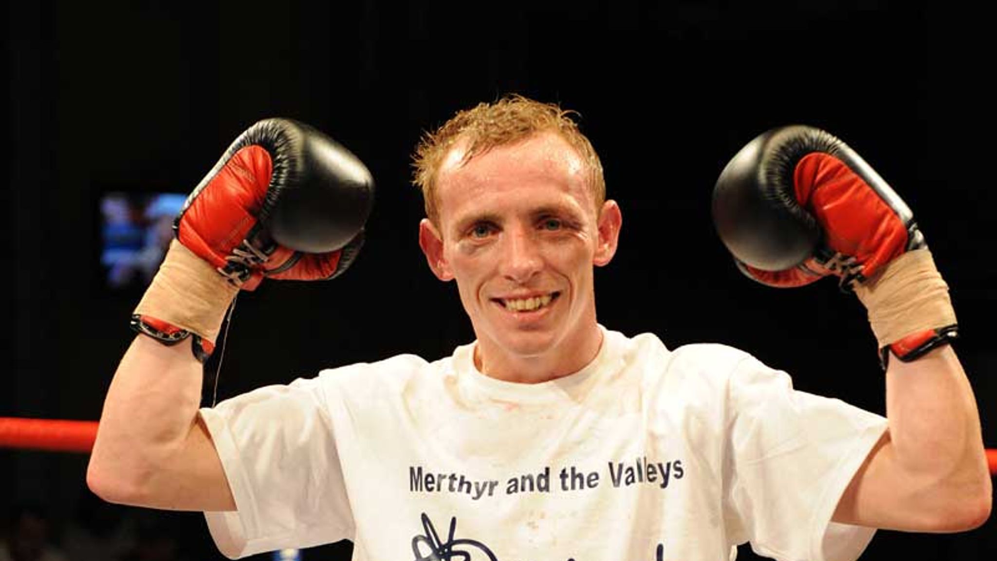 Title joy for Arthur | Boxing News | Sky Sports