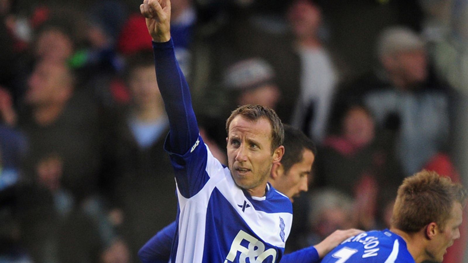 Town seal Bowyer deal | Football News | Sky Sports