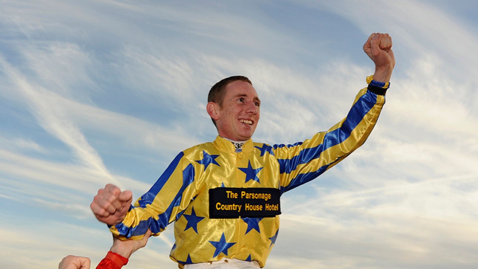 Hughes and Hanagan face-off | Racing News | Sky Sports