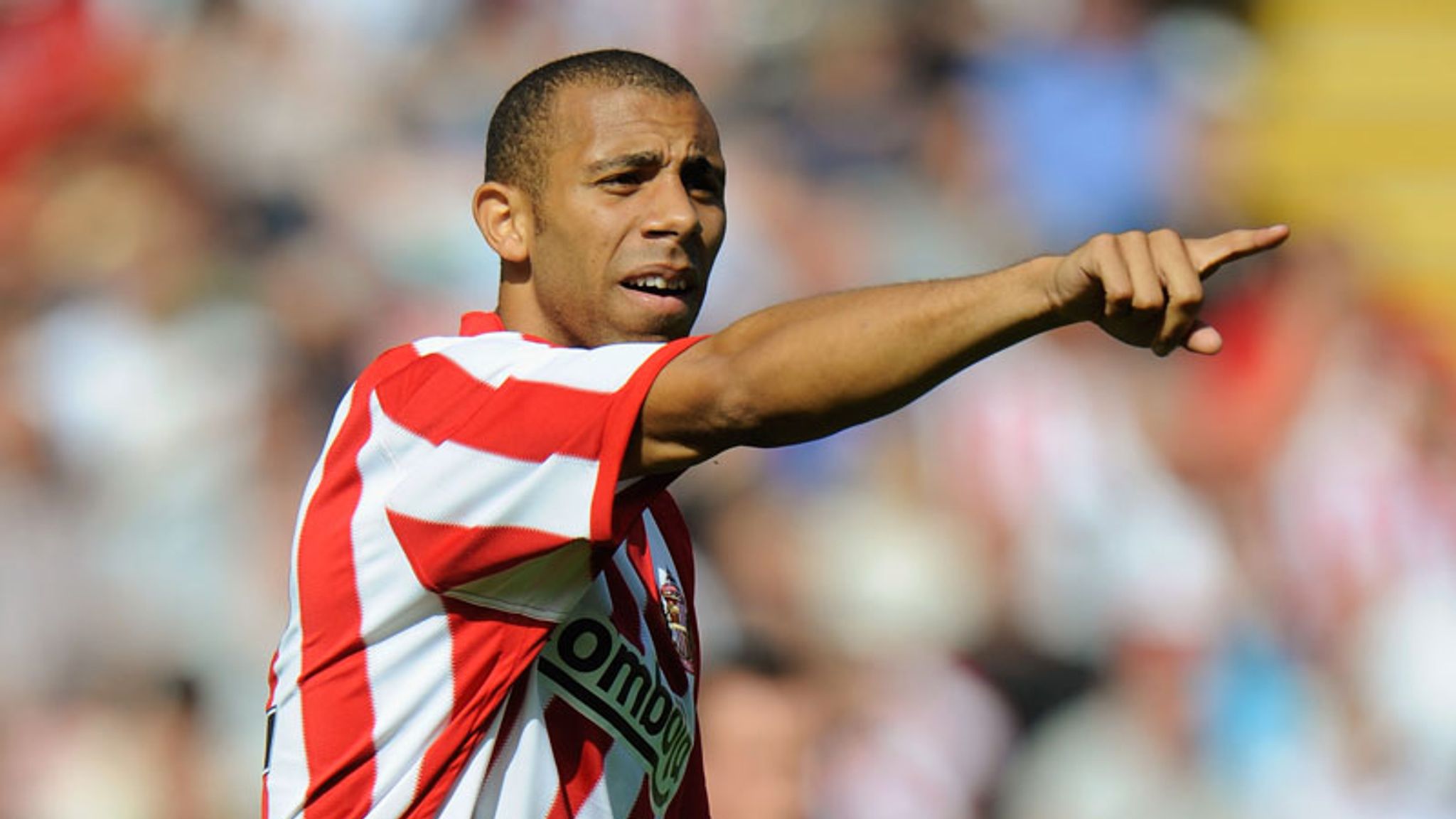 Ferdinand faces month out | Football News | Sky Sports