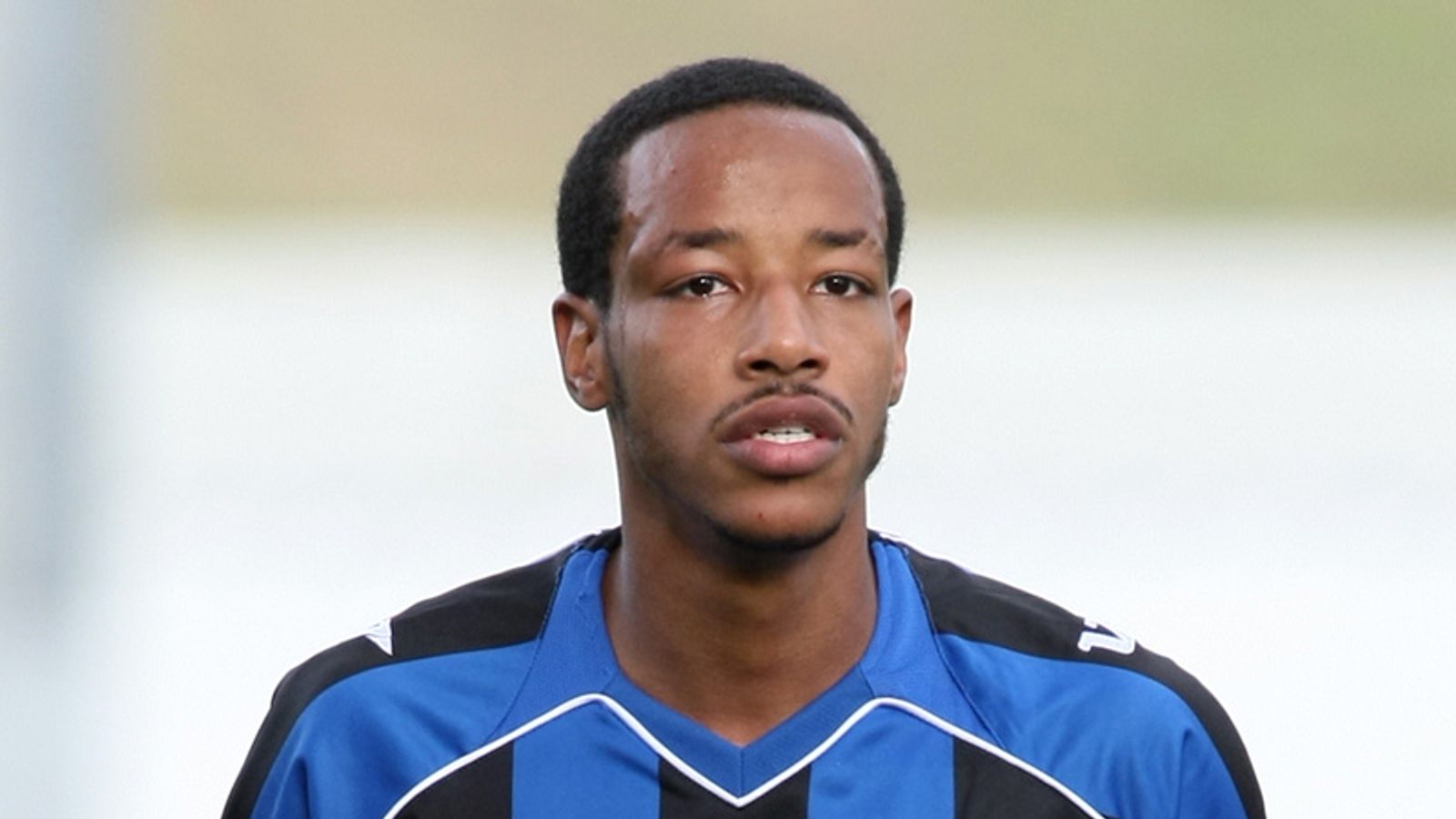 Gills suffer Sinclair blow | Football News | Sky Sports