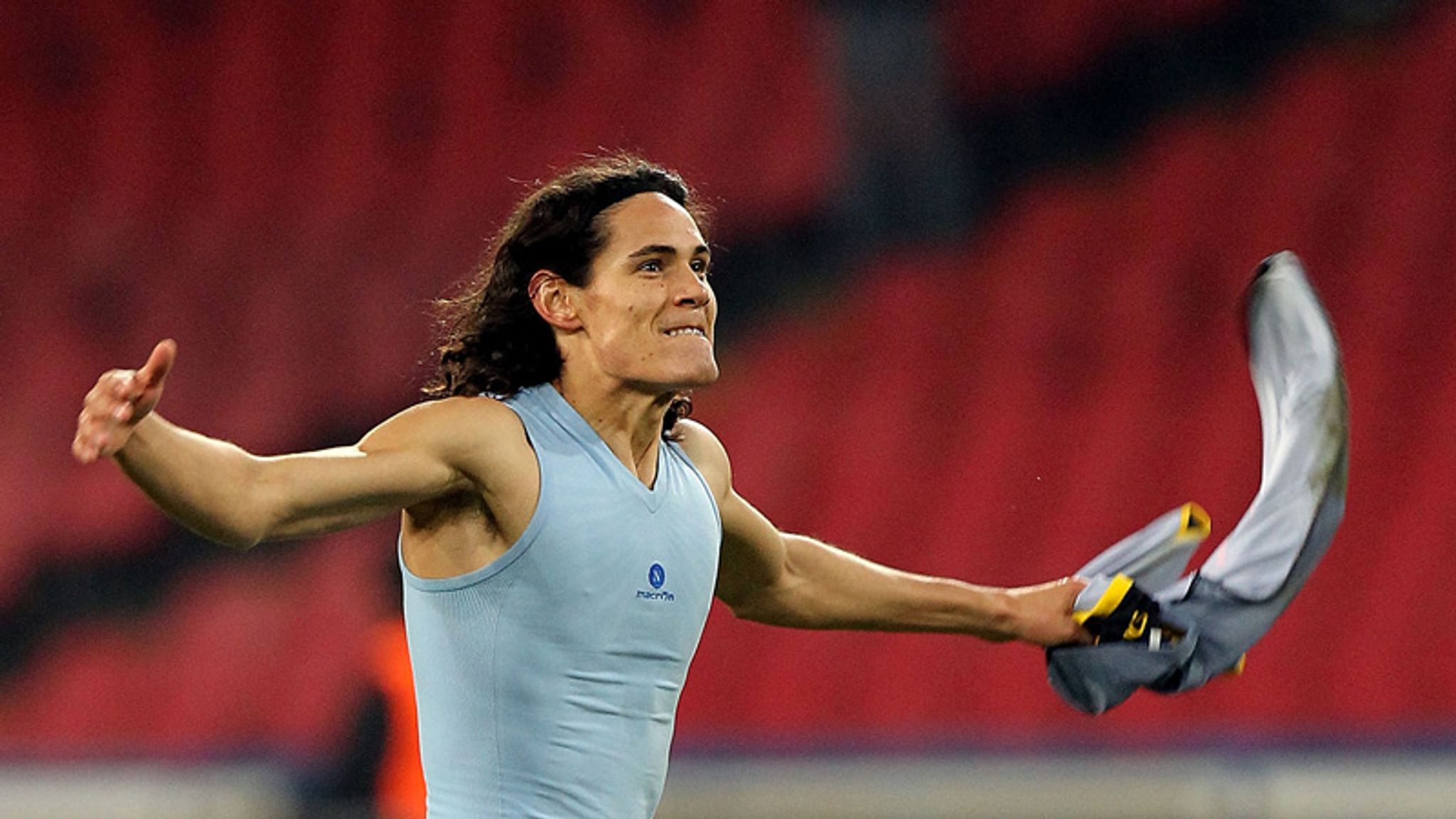 Cavani extends Napoli deal | Football News | Sky Sports