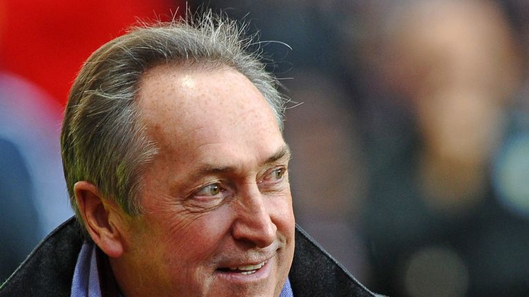 Houllier in complete control | Football News | Sky Sports