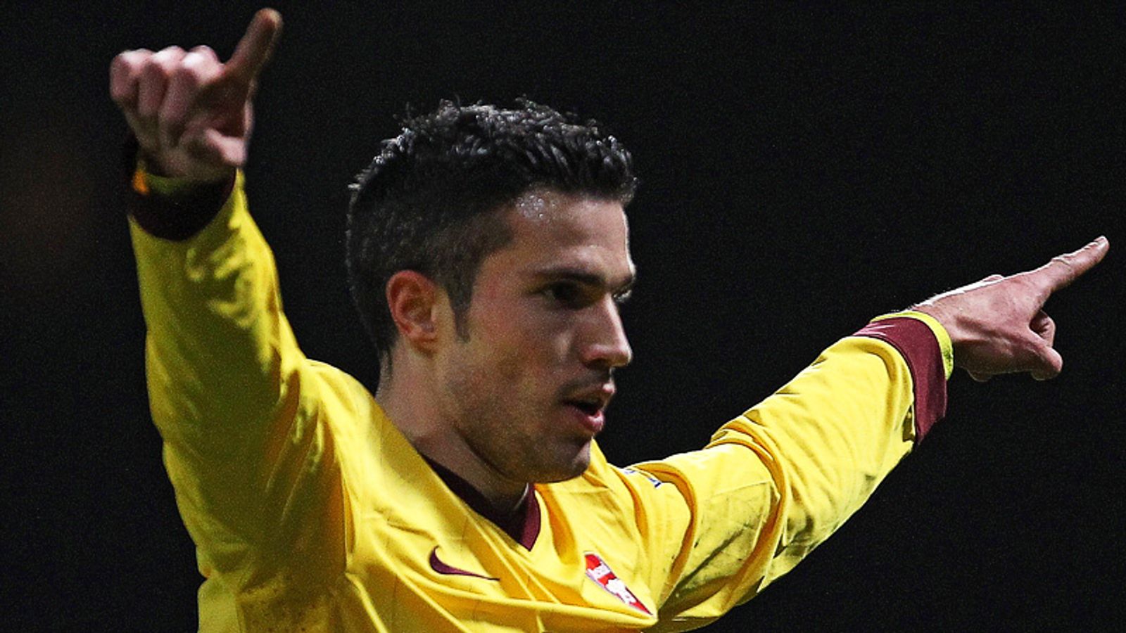 Van Persie targets cup wins | Football News | Sky Sports