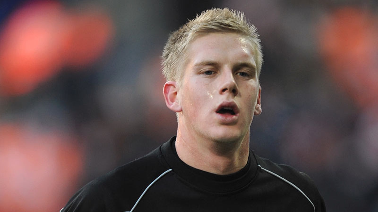 Halstead makes loan move | Football News | Sky Sports