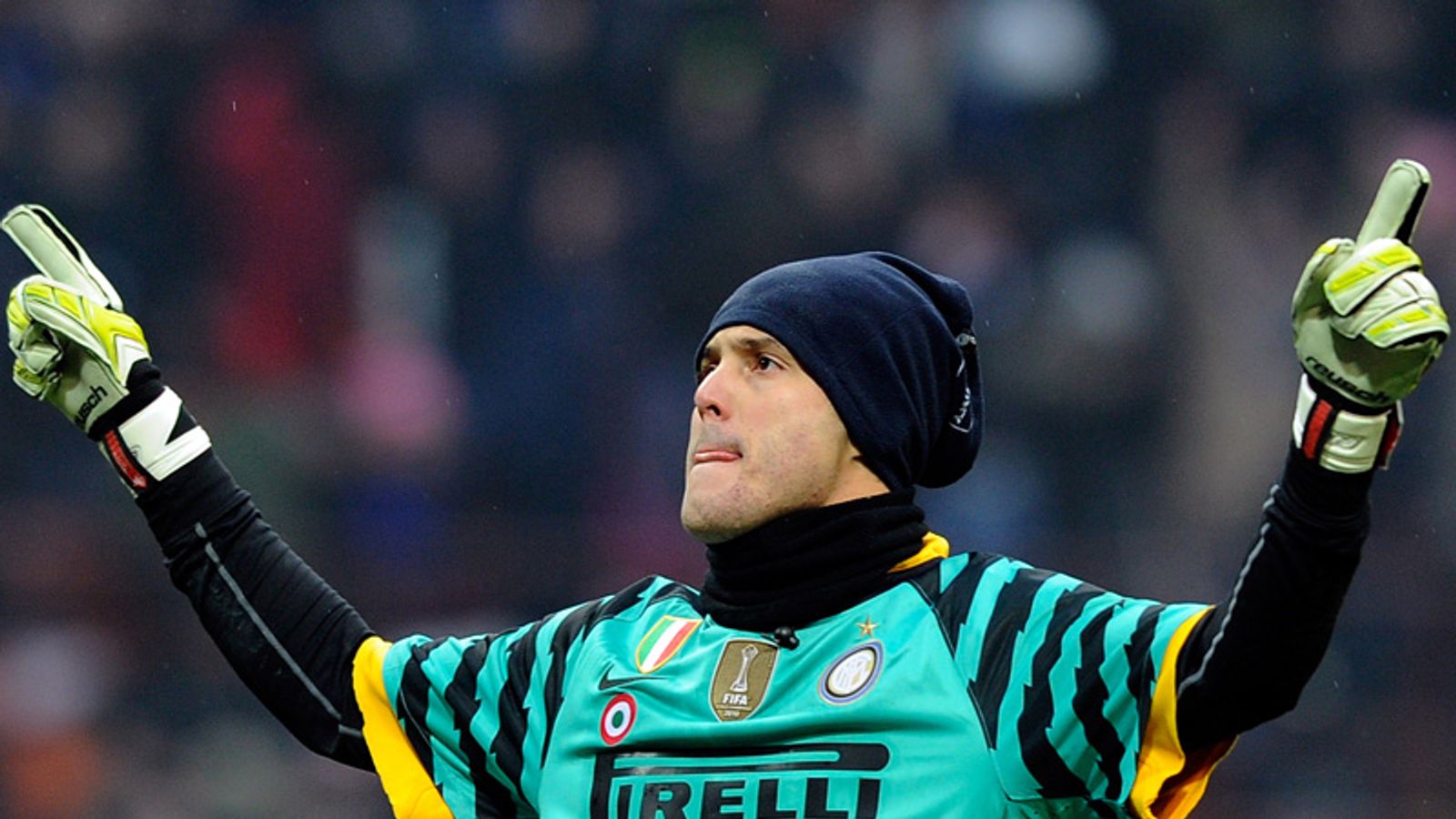 No United move for Cesar | Football News | Sky Sports