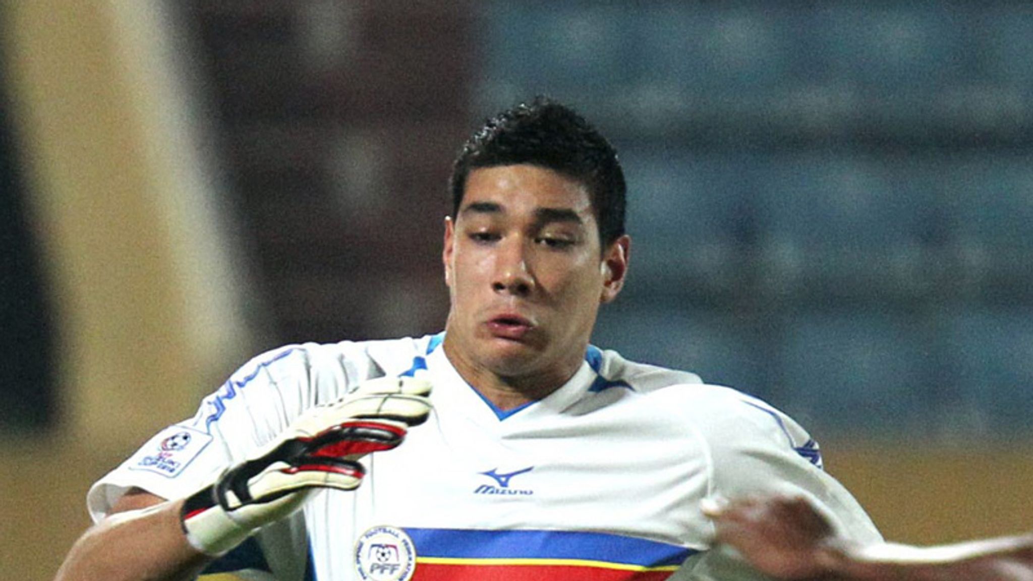 Rovers land Etheridge on loan | Football News | Sky Sports