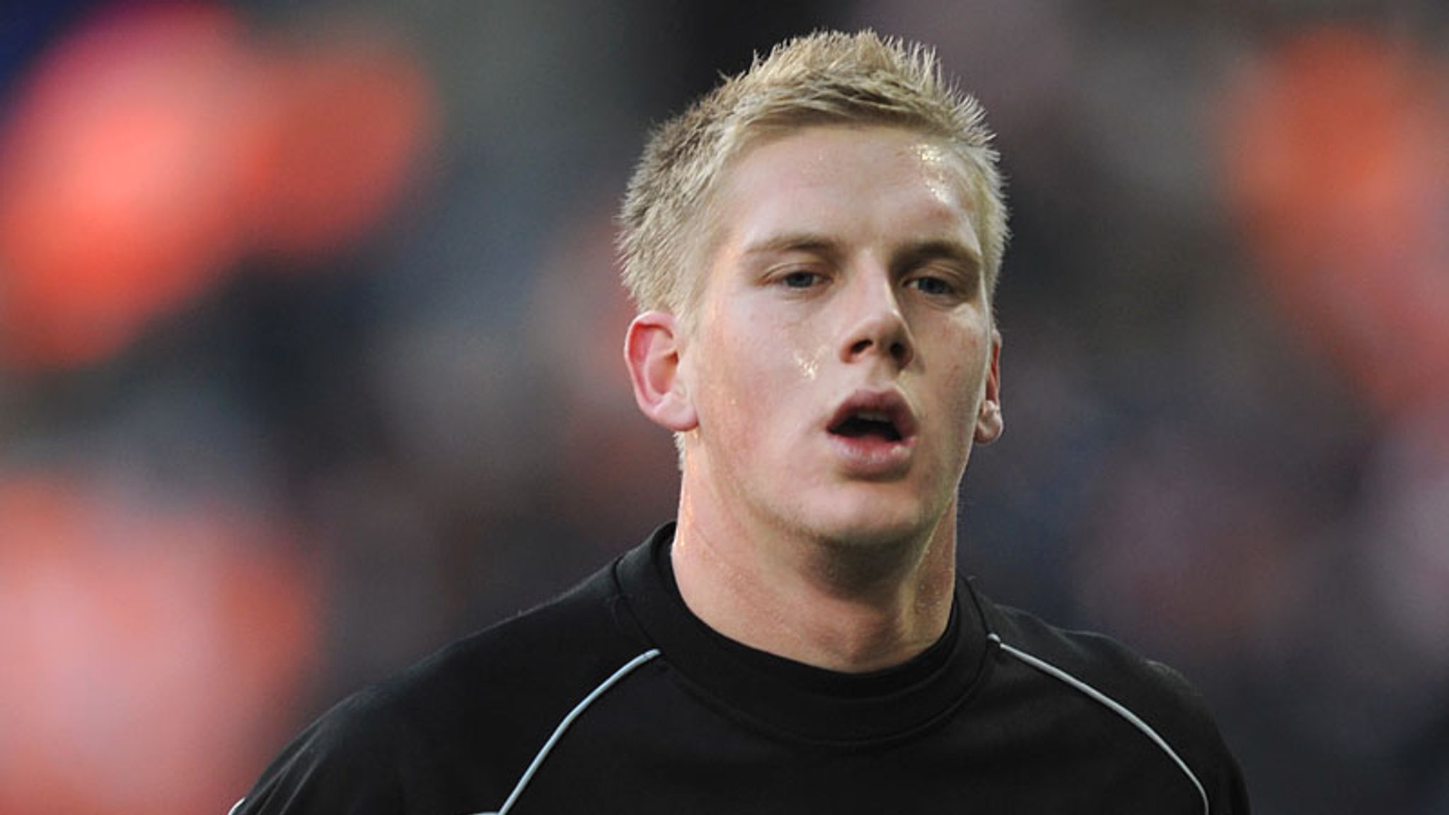 Halstead makes loan move | Football News | Sky Sports