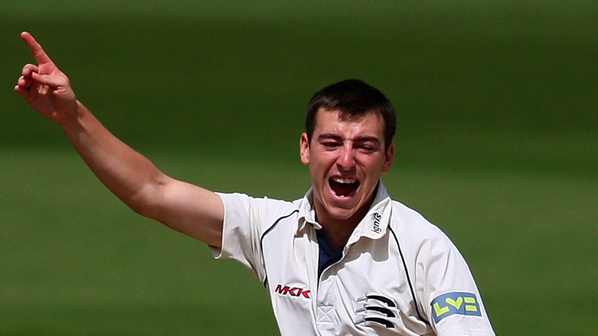 New deal for Roland-Jones | Cricket News | Sky Sports
