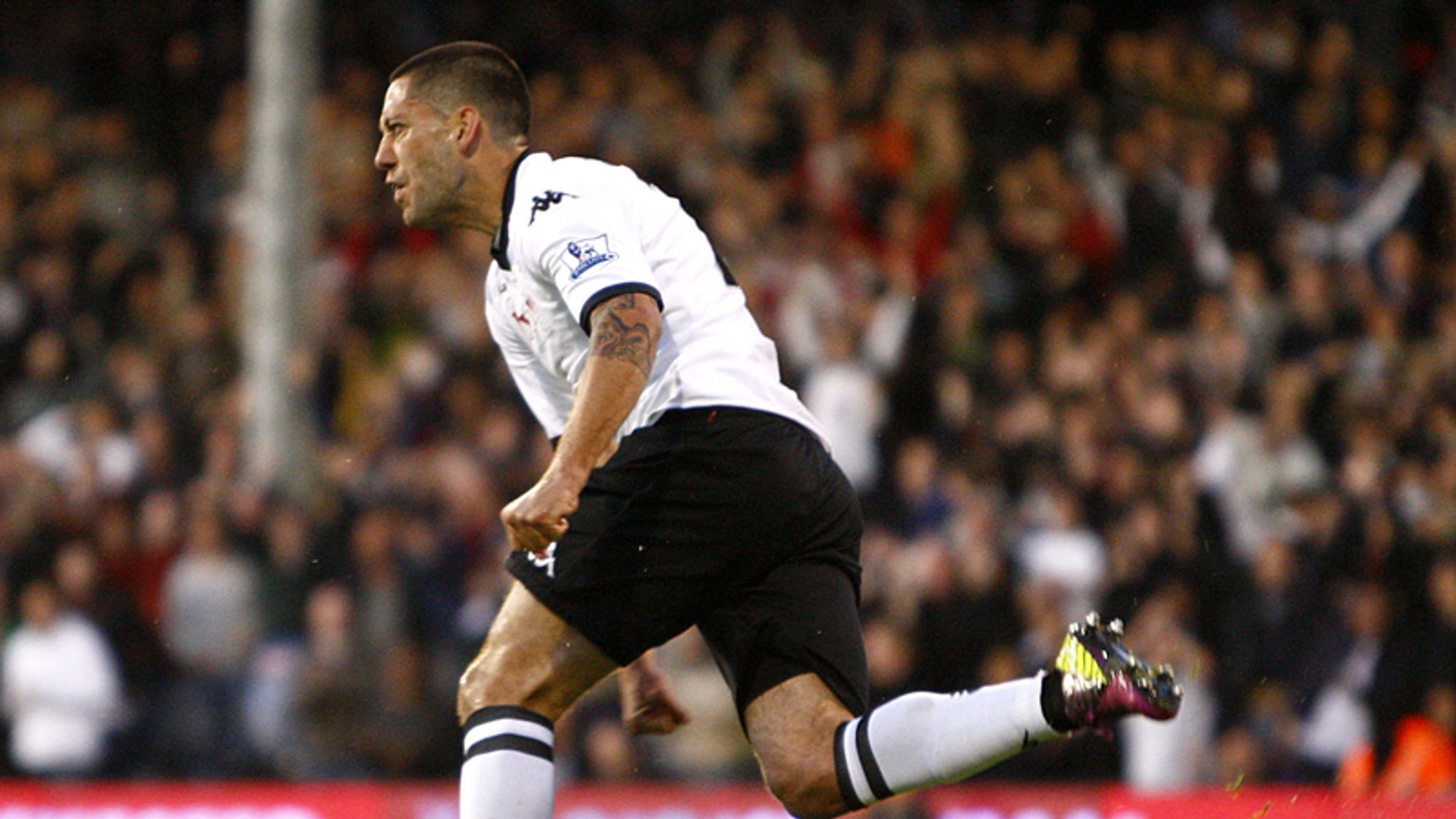 Hughes hails Dempsey impact | Football News | Sky Sports