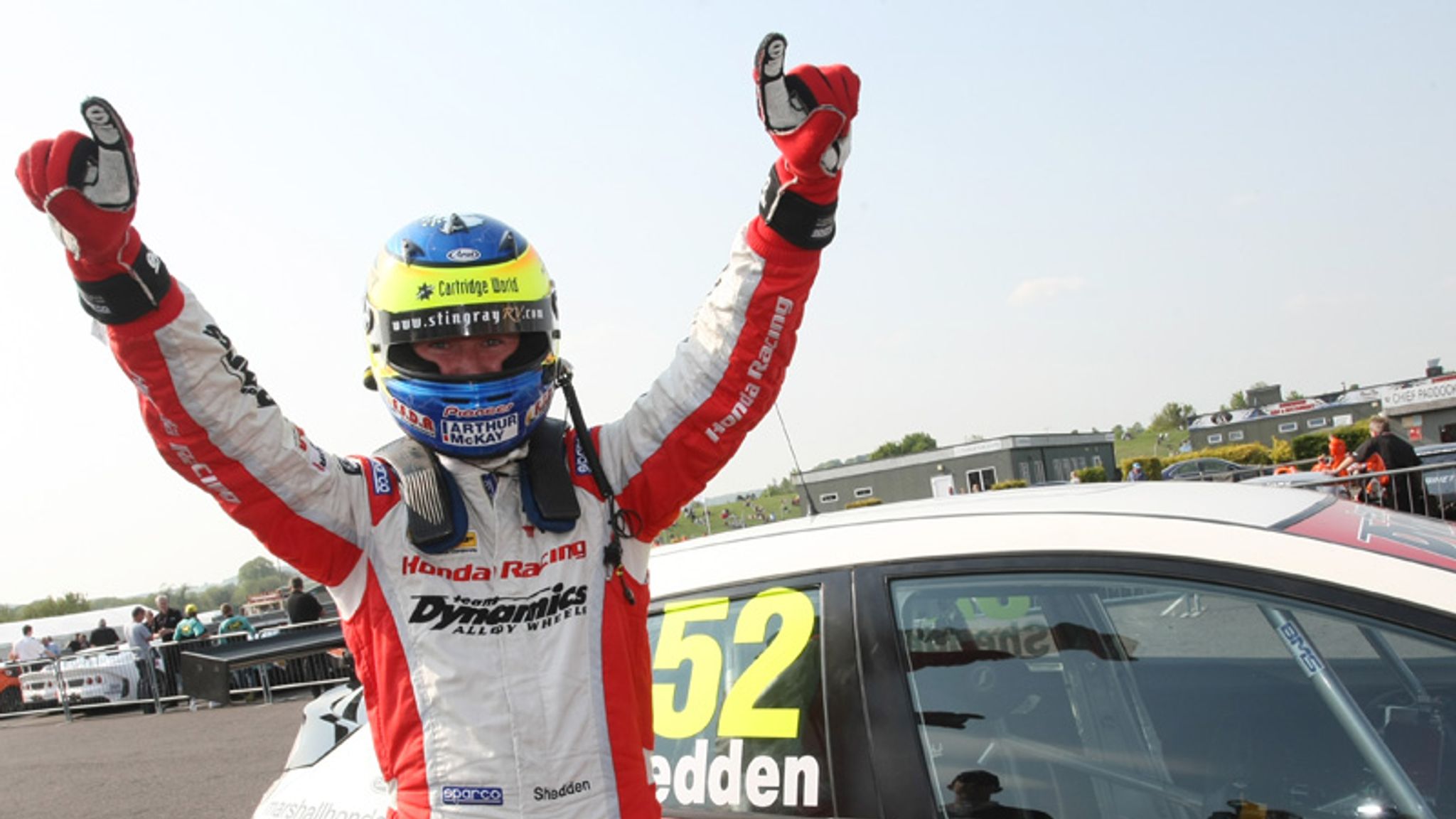 Shedden grabs Thruxton pole | Sky Sports
