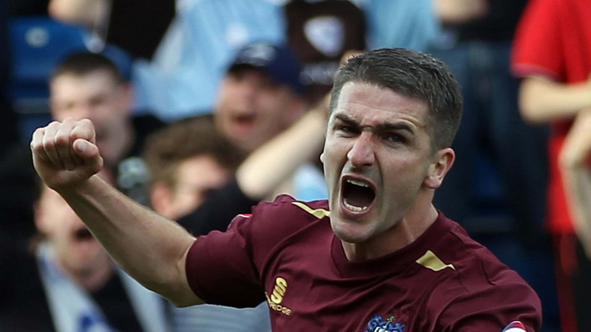 Shakers boss gives Lowe-down | Football News | Sky Sports