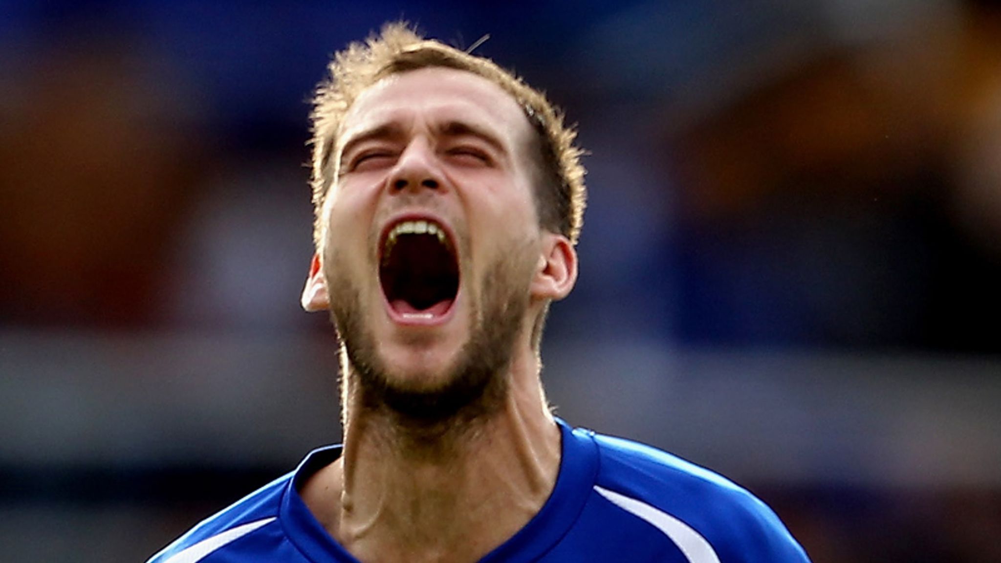 Wolves in Johnson talks | Football News | Sky Sports