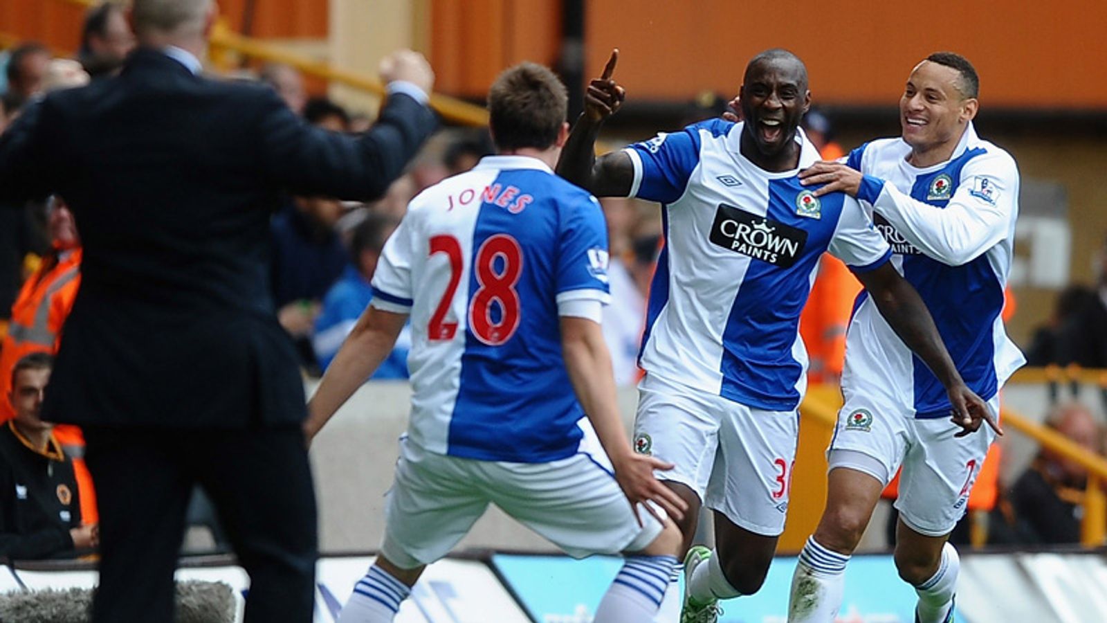 Wolves survive despite defeat | Football News | Sky Sports