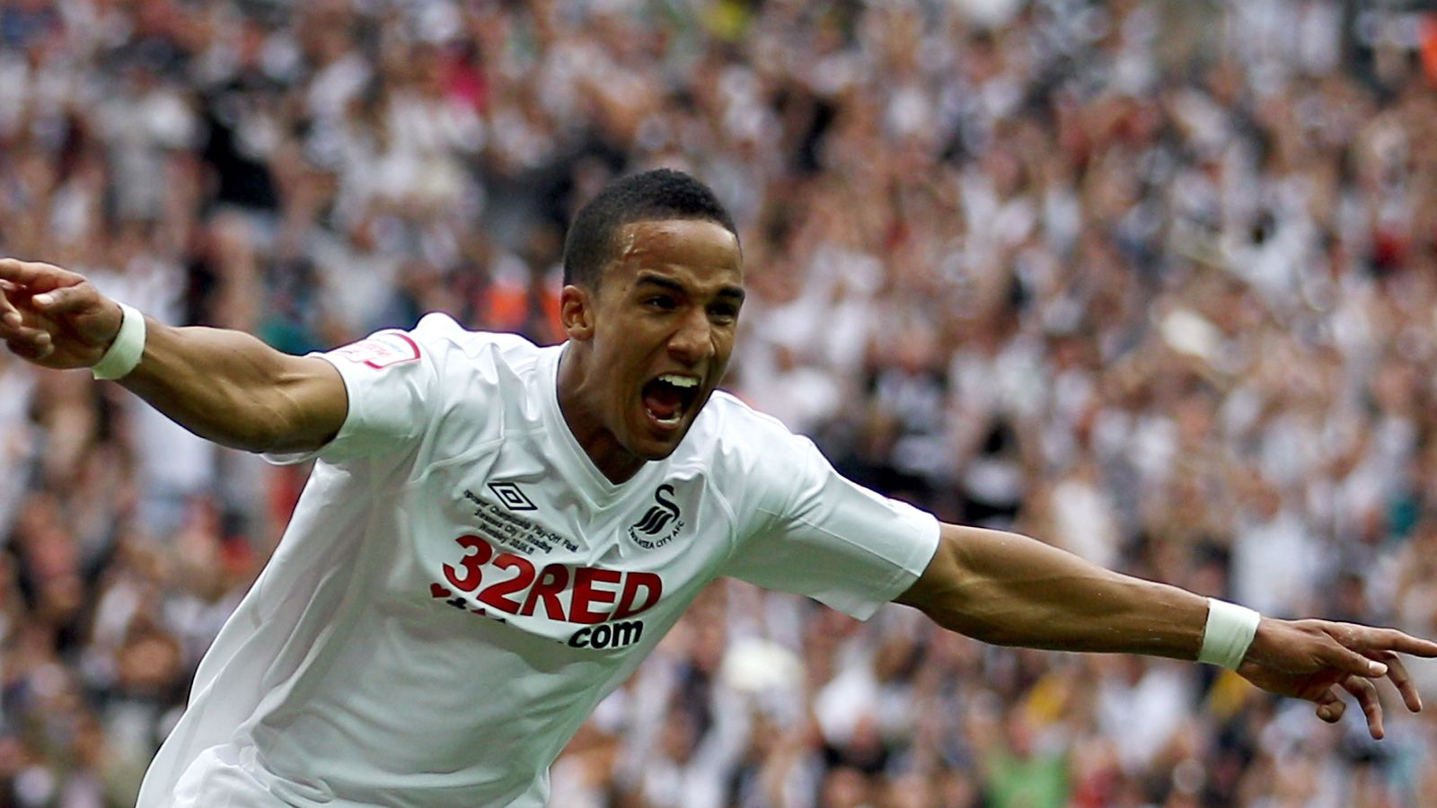 Sinclair raring to go | Football News | Sky Sports