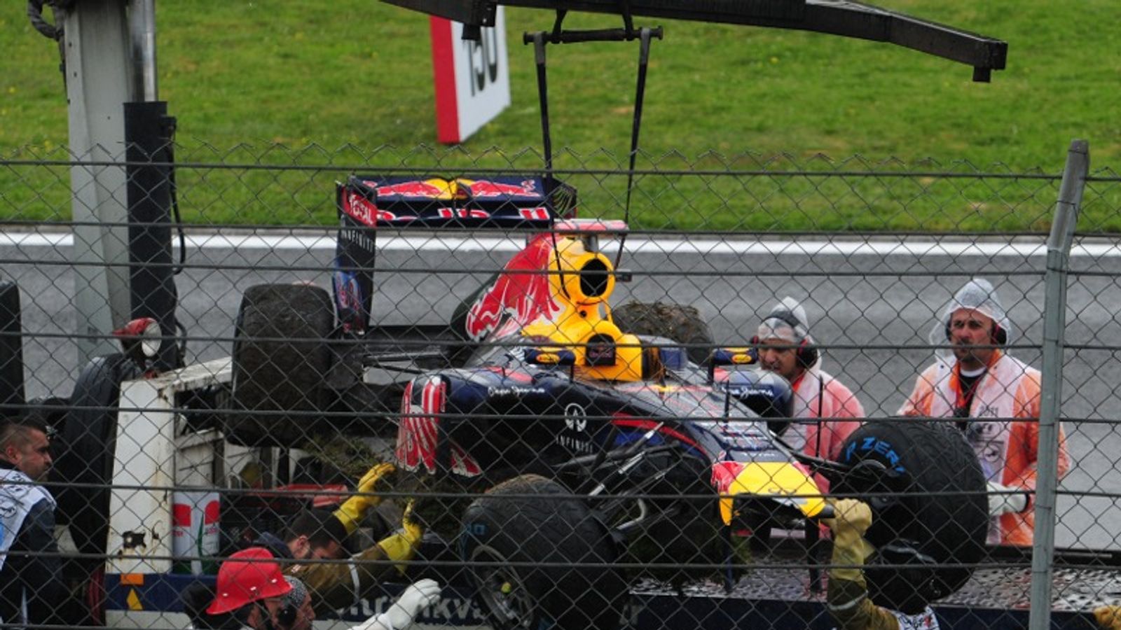 Vettel crashes at Turkish GP | F1 News | Sky Sports