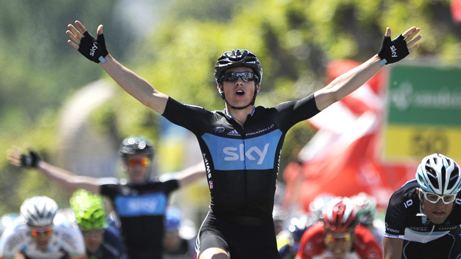 Swift's perfect Swiss timing | Cycling News | Sky Sports