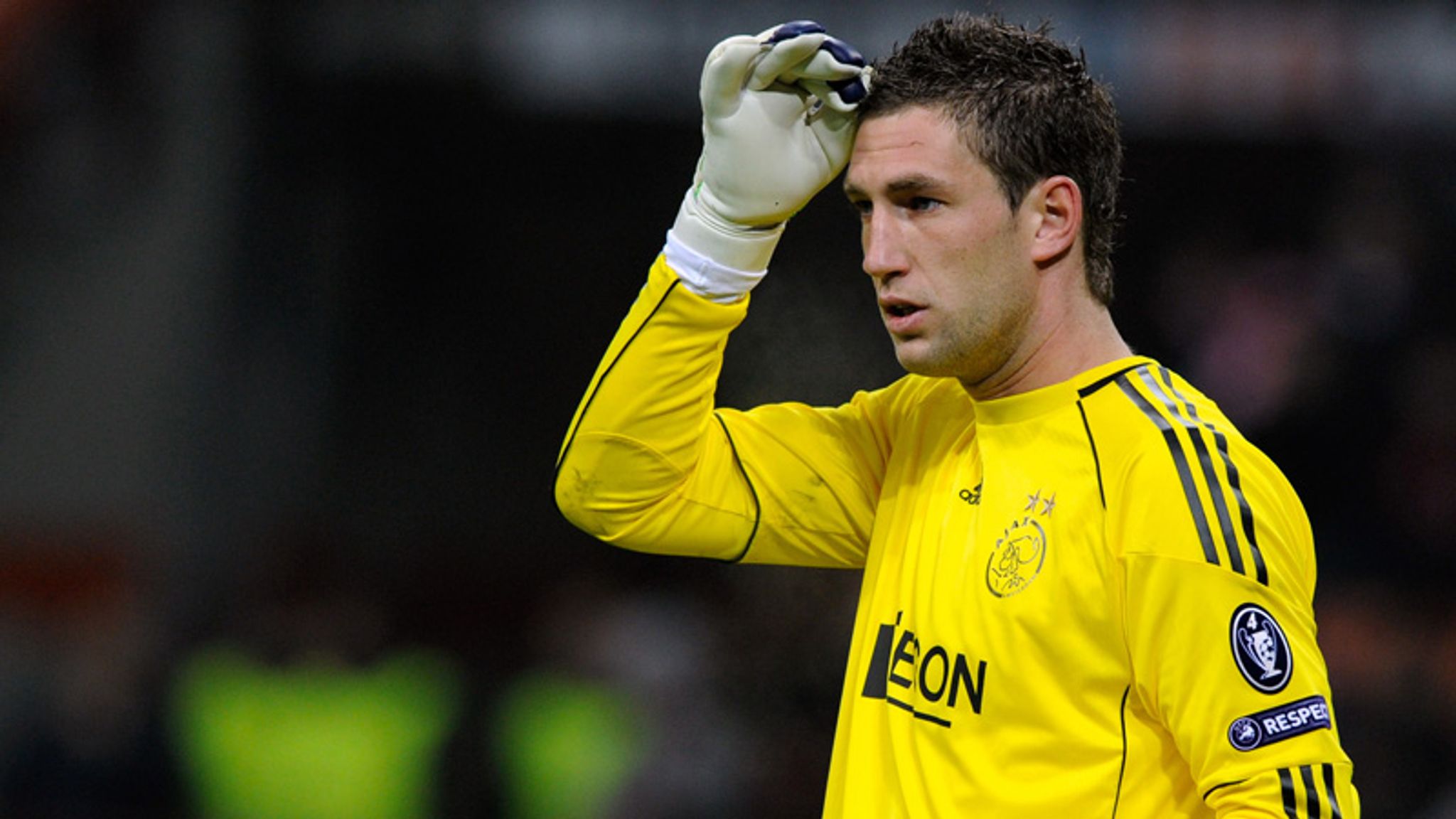 Dutch recall Stekelenburg | Football News | Sky Sports