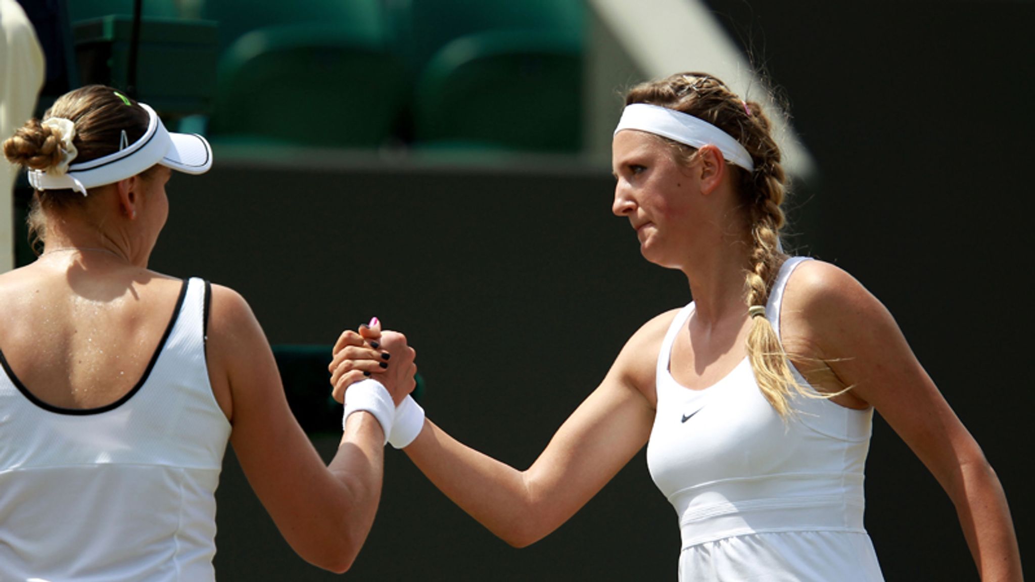 Easy for Azarenka | Wimbledon News | Sky Sports