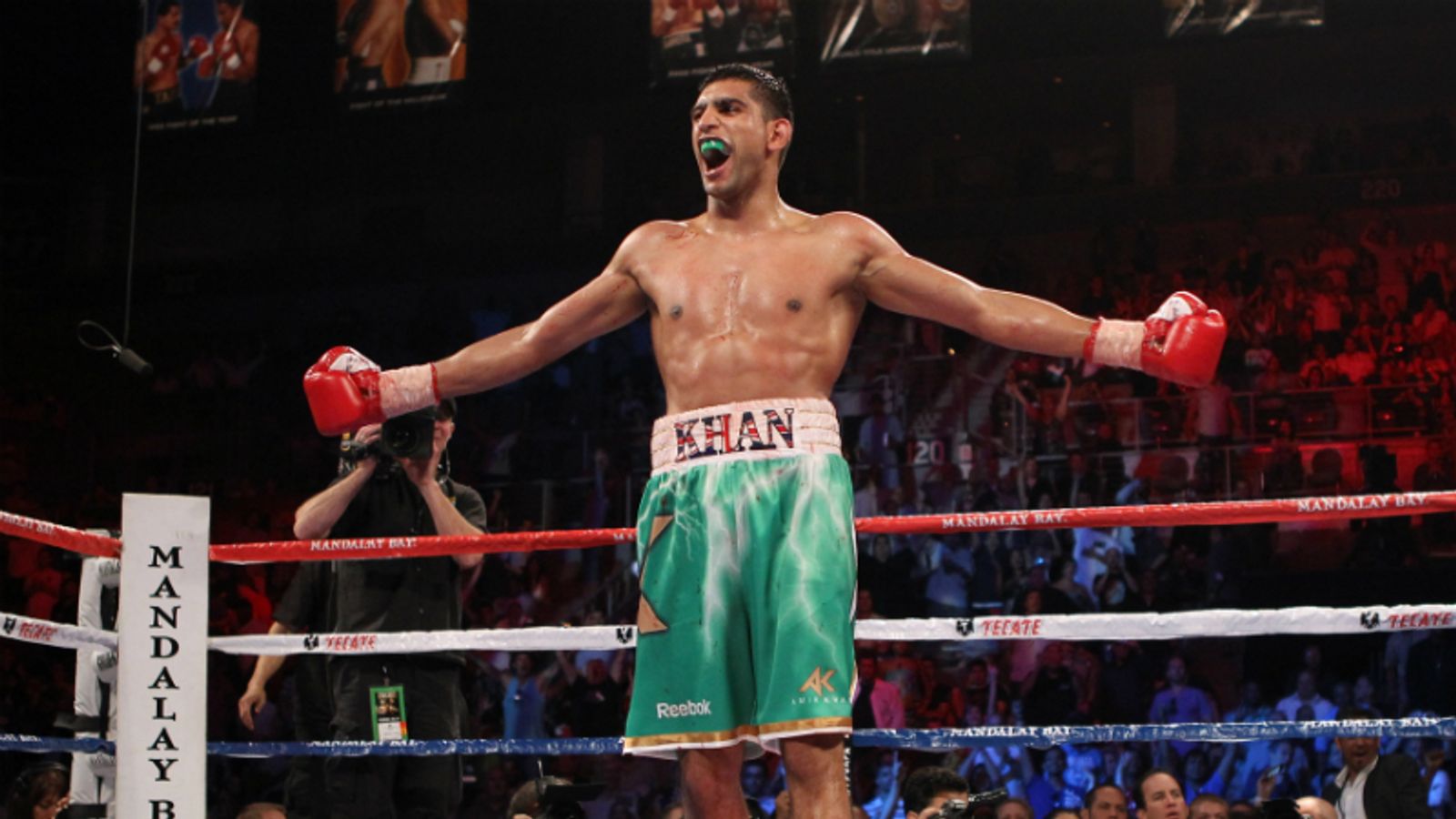 Khan stops Judah in fifth | Boxing News | Sky Sports
