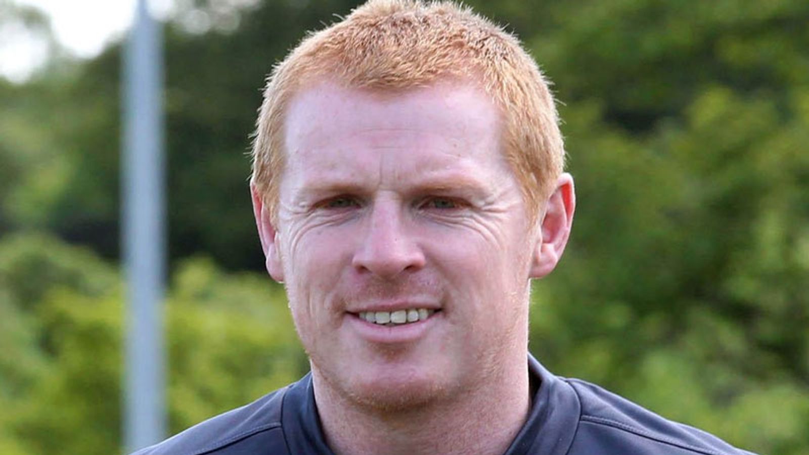 Lennon calls for consistency | Football News | Sky Sports