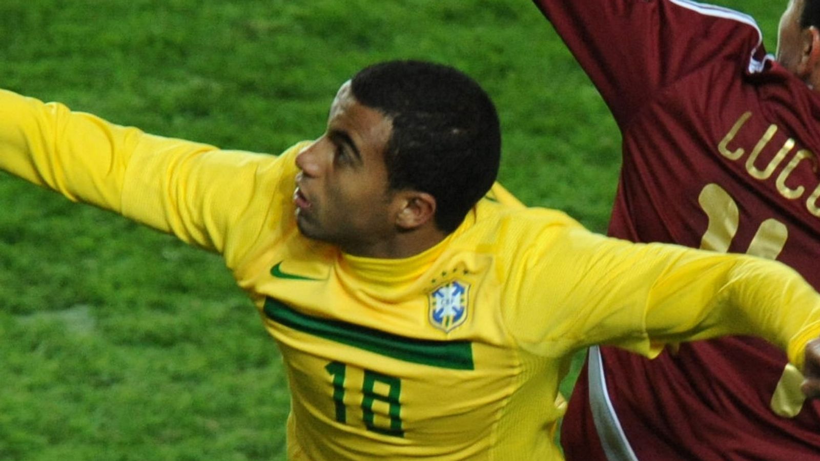 United made Lucas approach | Football News | Sky Sports