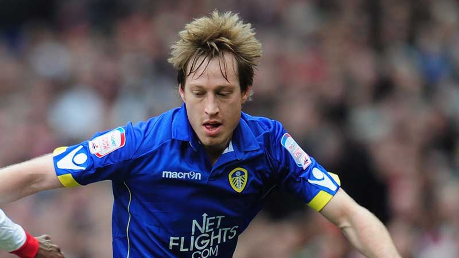 Becchio makes scoring return | Football News | Sky Sports