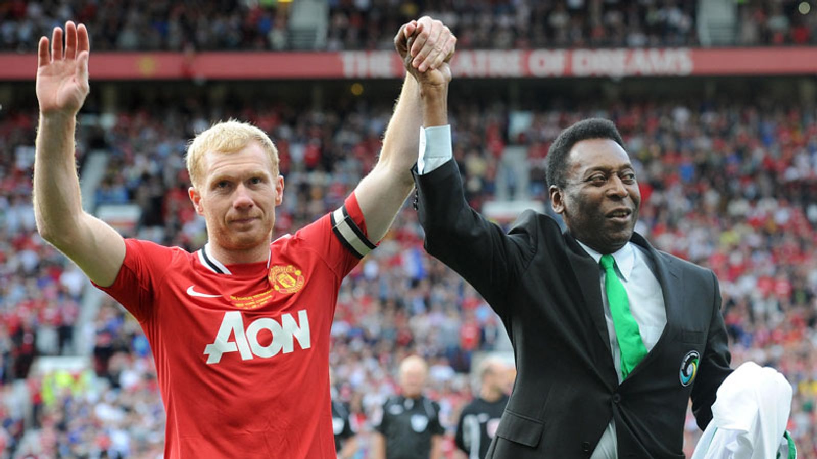 Scholes signs off in style | Football News | Sky Sports