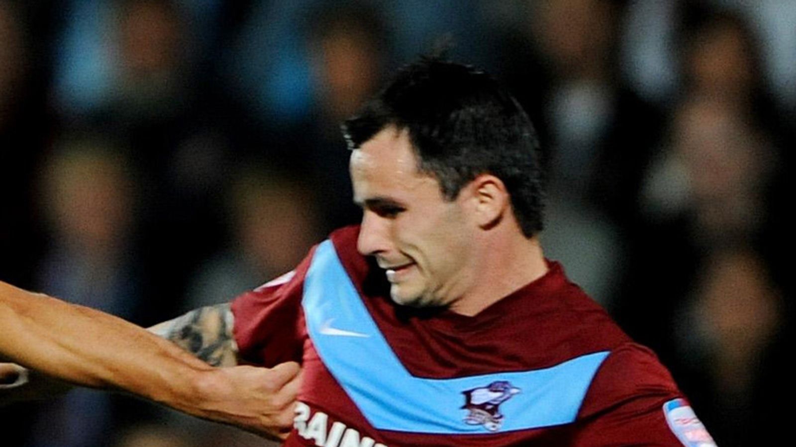 Bantams bring in Dagnall | Football News | Sky Sports