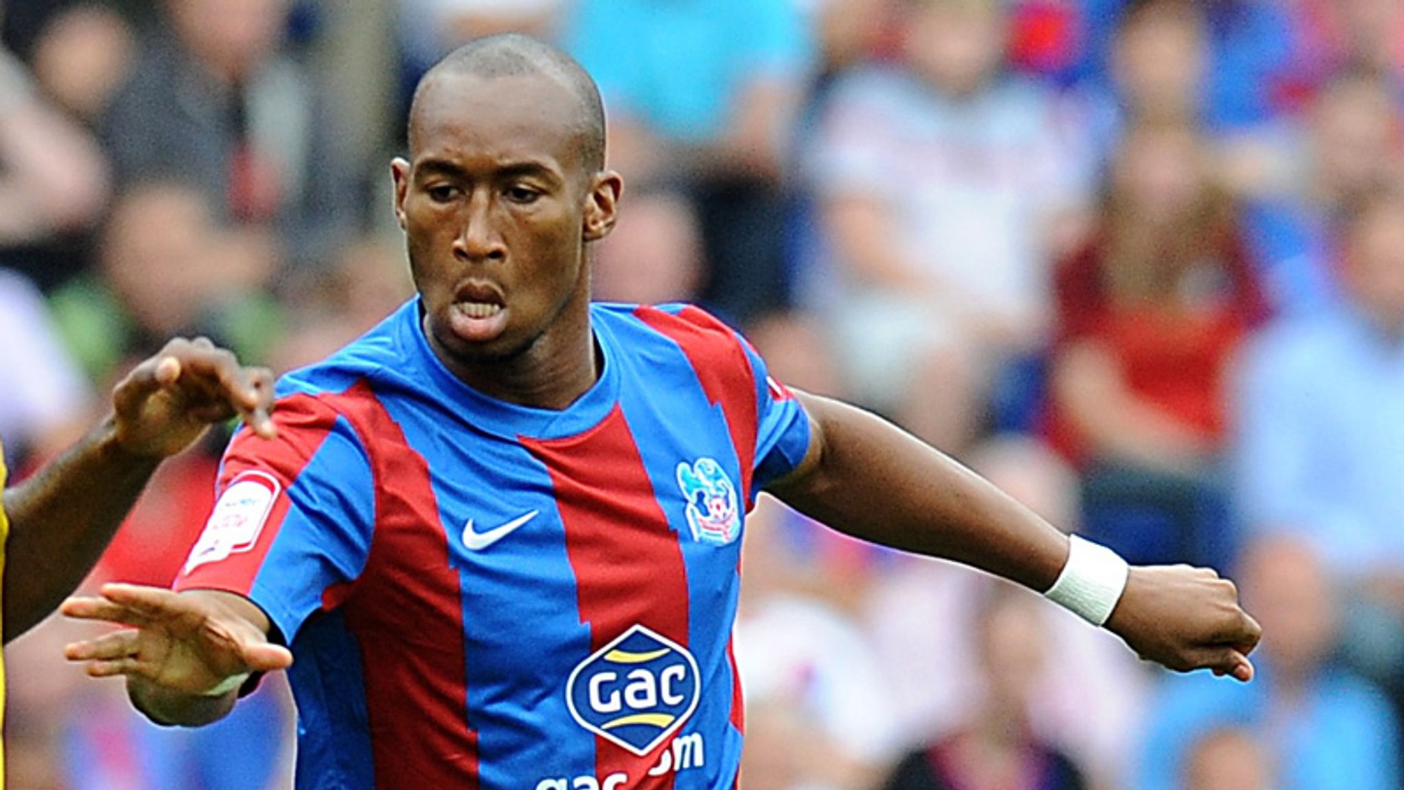 Eagles let five leave | Football News | Sky Sports