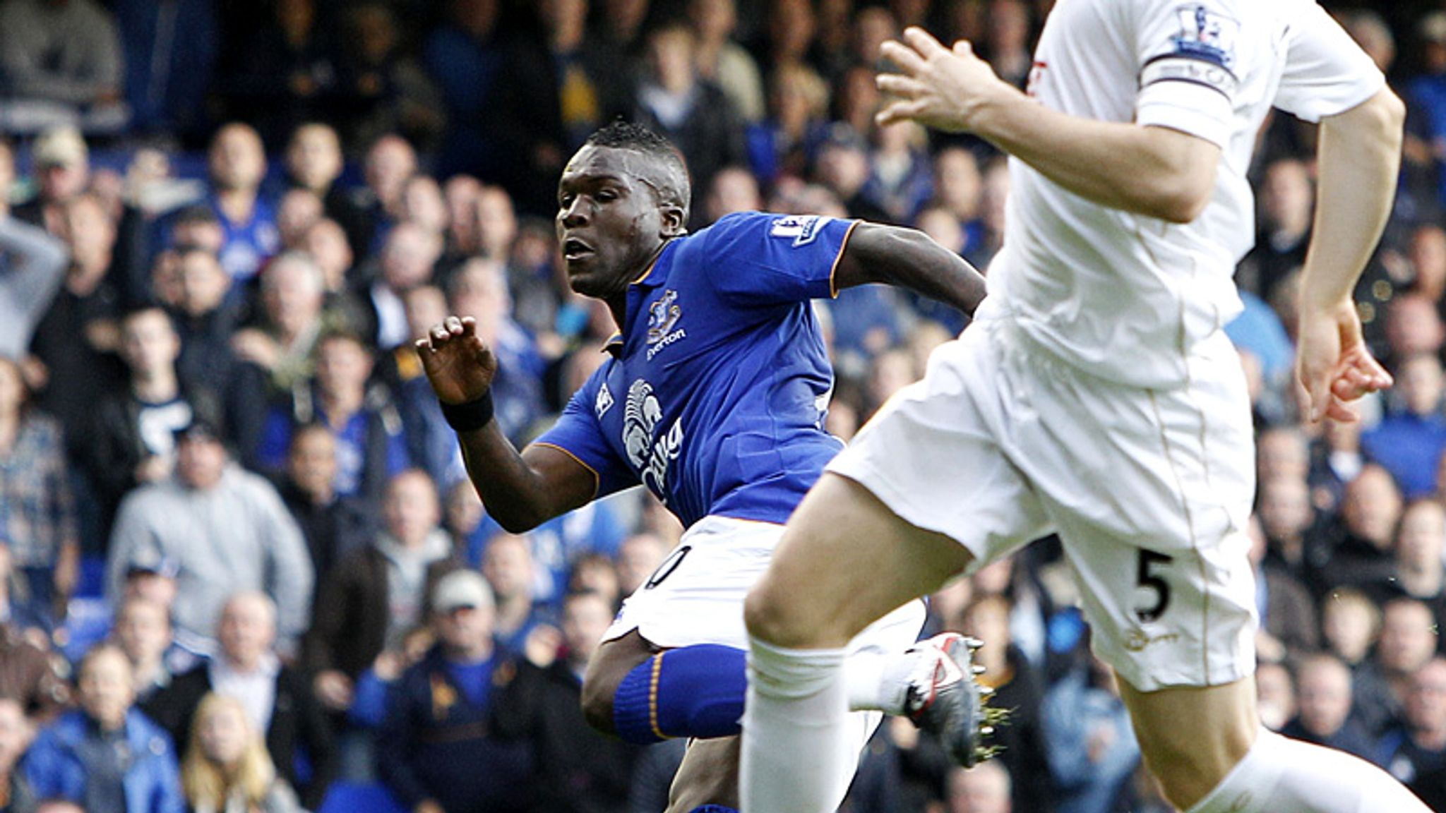 Drenthe seals Toffees win | Football News | Sky Sports