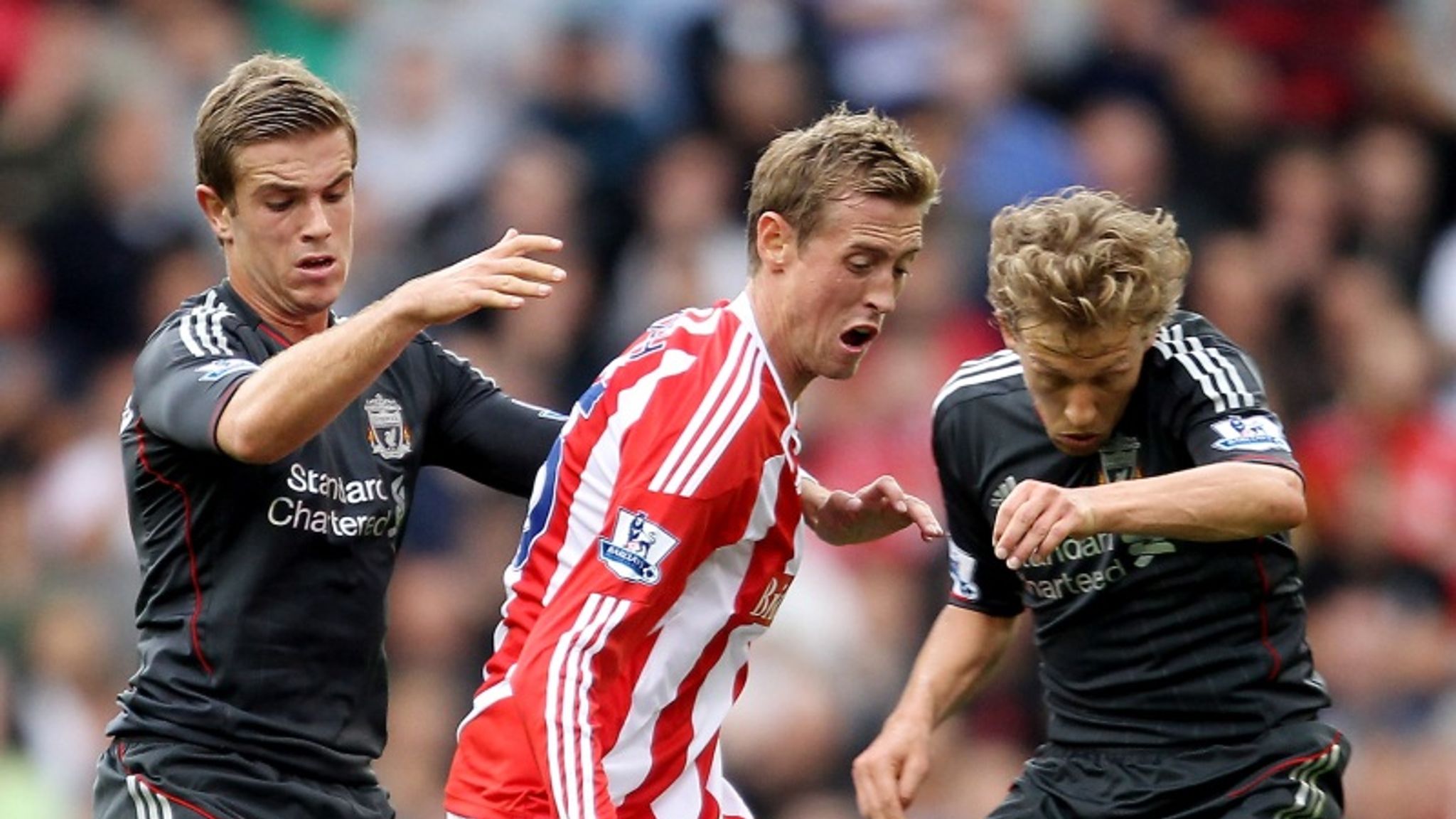 Lucas backing Henderson | Football News | Sky Sports