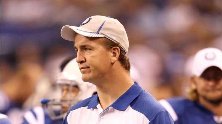 Injury ends Manning streak | NFL News | Sky Sports