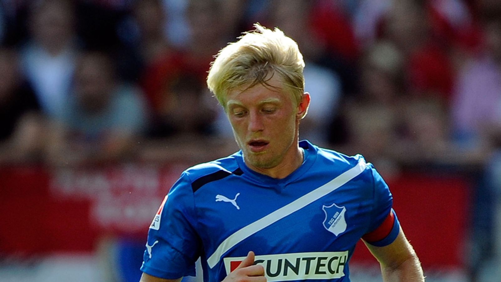 Beck signs two-year deal | Football News | Sky Sports