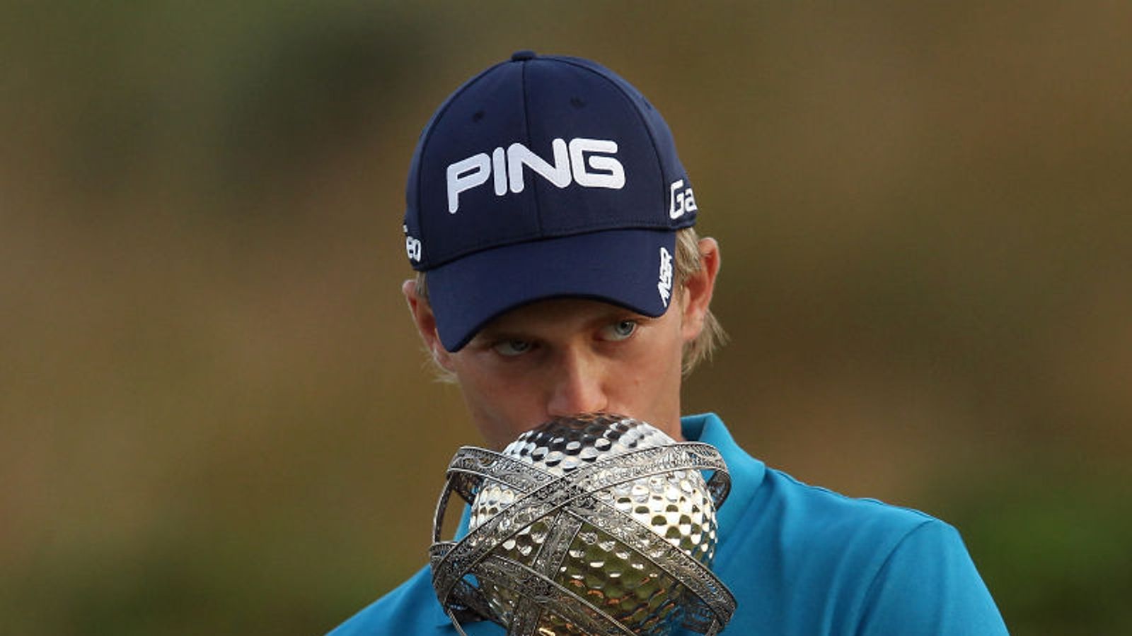 Lewis storms home | Golf News | Sky Sports