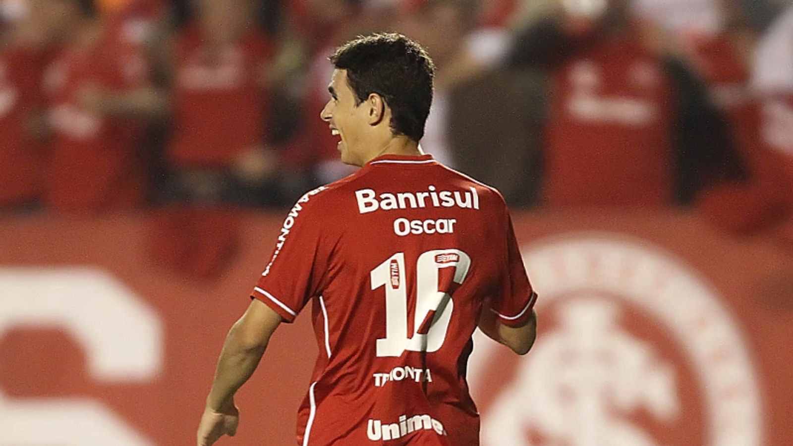 Barca join hunt for Oscar | Football News | Sky Sports