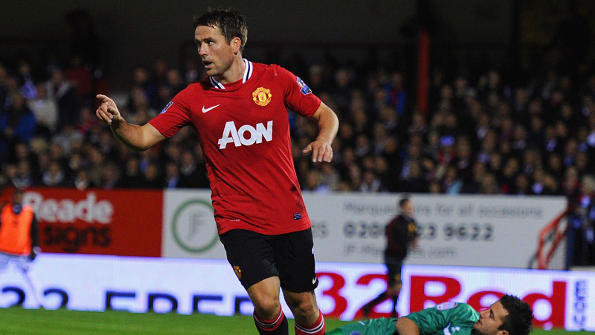 Owen keen to contribute | Football News | Sky Sports