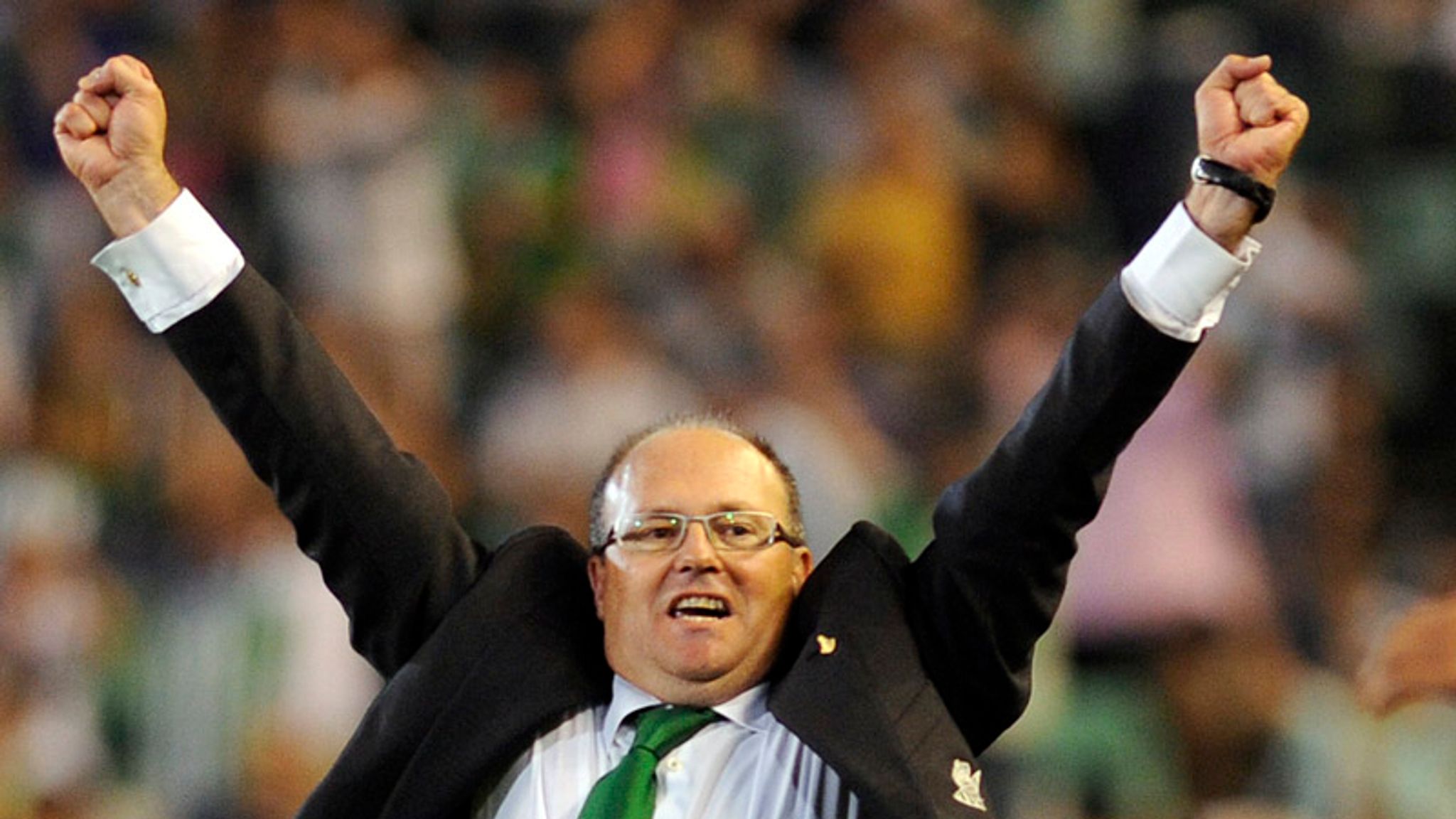 Real Betis coach Pepe Mel signs new contract tying him to La Liga ...